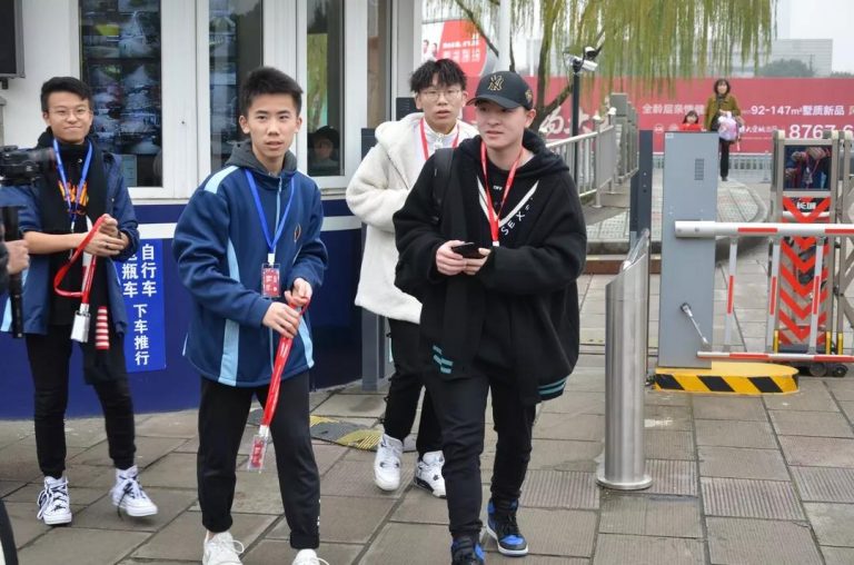 NBHIS全球校友会正式成立 - Ningbo Huamao International School